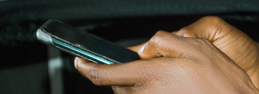 5 Cara Menghilangkan Iklan di HP Android yang Tiba-tiba Muncul | Telkomsel